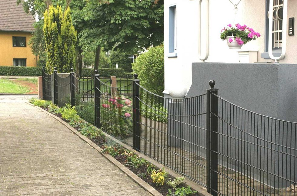 Ograde za dvorište | Panelne ograde i kapije – Legi Sistem