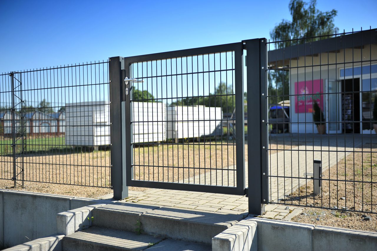 Ogradni panelni sistemi i kapije - Legi SGS